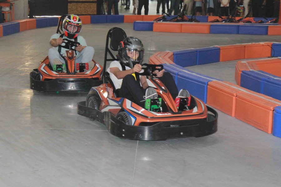 Dos 8 | Llegó Speed Go a Plaza Sendera Colima